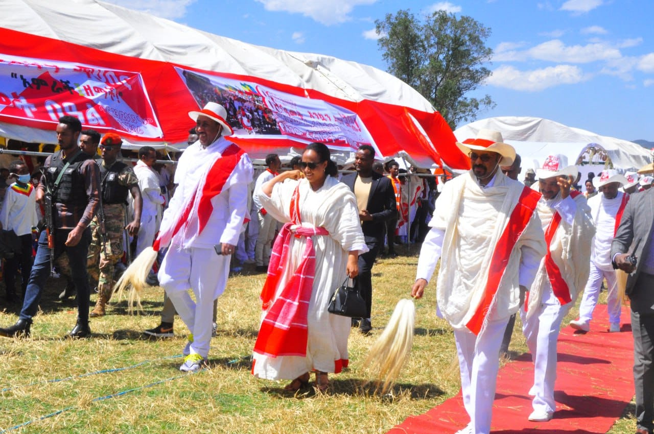 THE AWI ETHNIC CULTURE CELEBRATION OF AGEW HORSEMEN - Joram Jojo